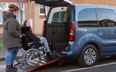 Disabled Accessible Vehicle From £25 in Reading - Airport travel